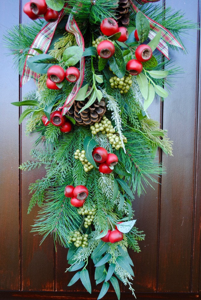 Christmas door swag~Holiday door swag~Christmas holly swag~holiday orn ...